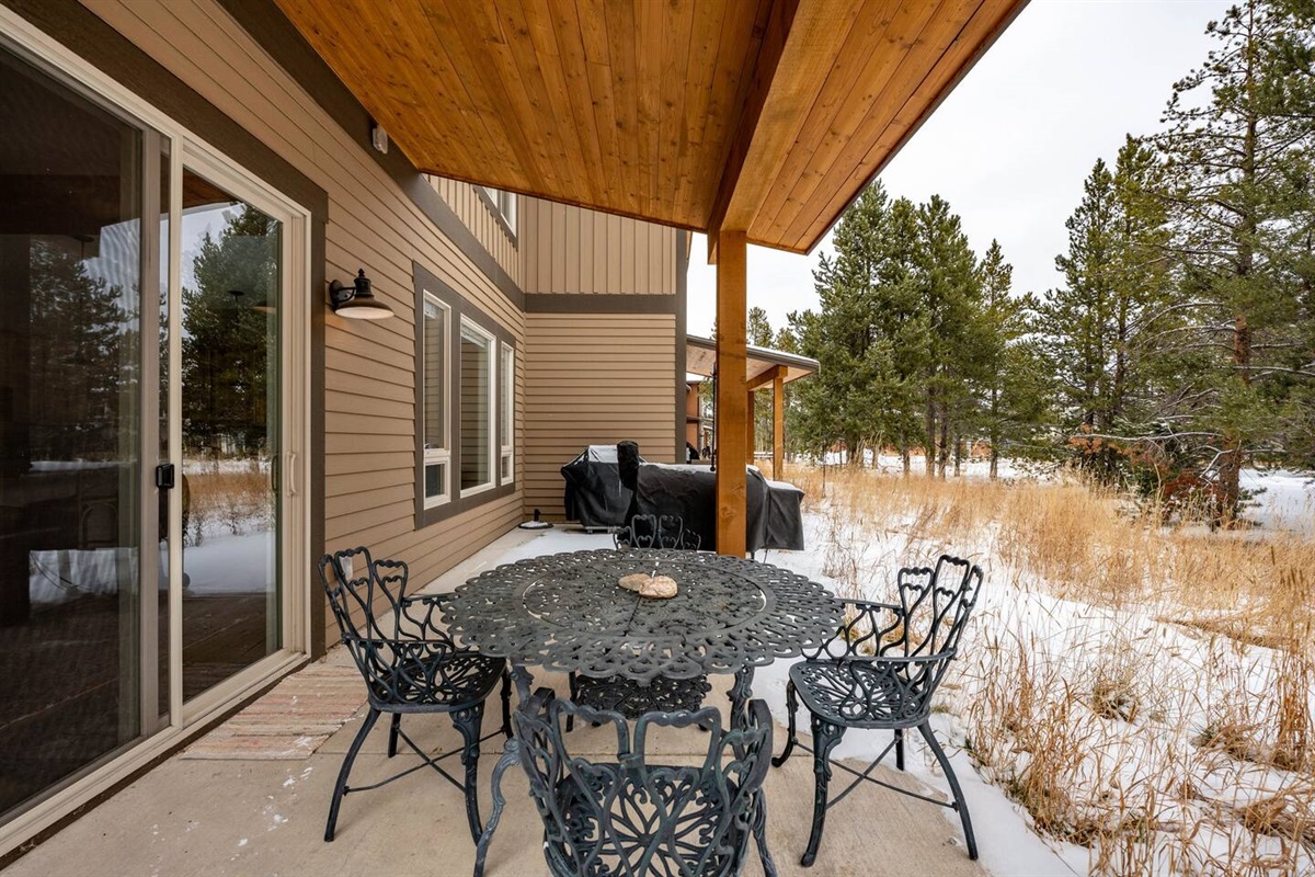 Base Camp Winterpark – RNR Vacations